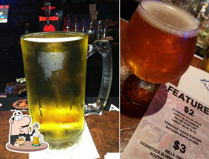 Pounders Bar & Grill in Cleveland - Restaurant menu and reviews
