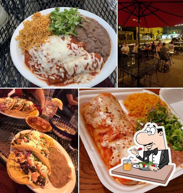 Que Rico Mexican Restaurant, 2814 N Southport Ave in Chicago ...