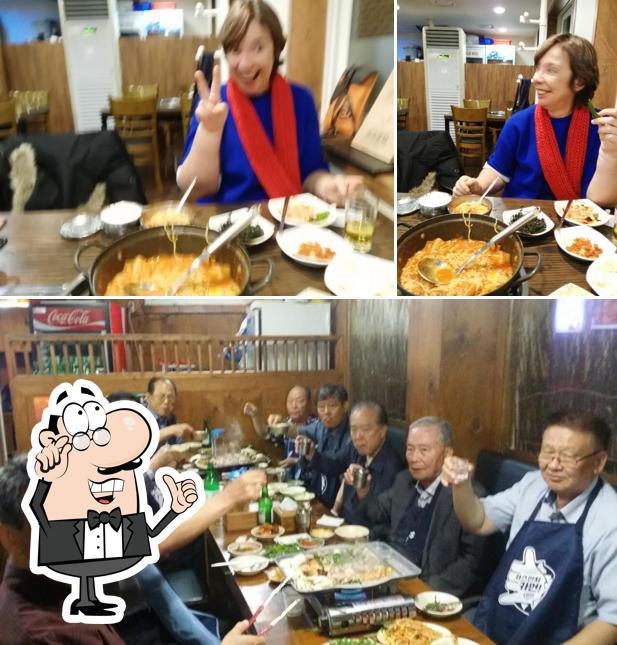 Manim & Dolsoe pub & bar, Seoul, 29-1 Insadong 3-gil - Restaurant reviews