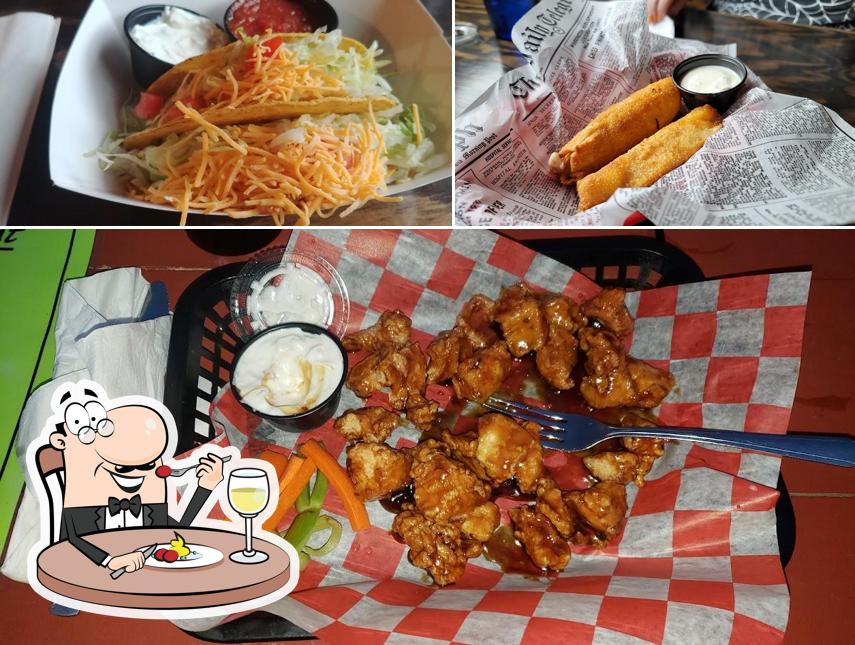 Red Rooster Bar & Grill in Cairo - Restaurant menu and reviews