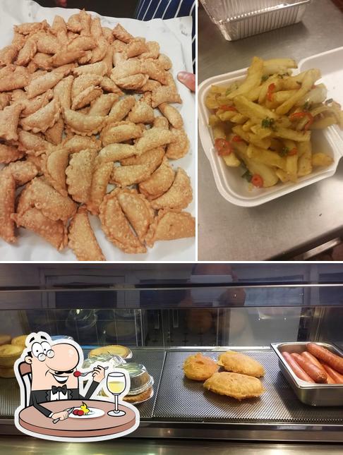 Golden Chippy, Oldham - Restaurant menu, prices and reviews
