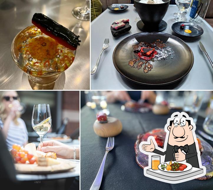 Alinea in Chicago - Restaurant menu and reviews