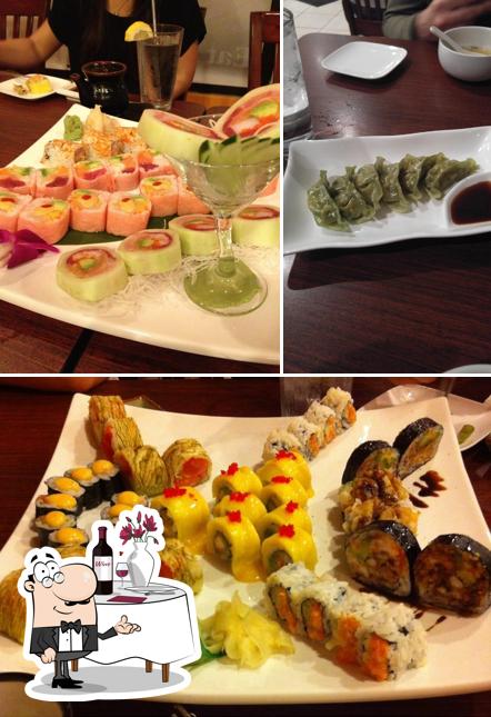 Vic Sushi, 832 N Bethlehem Pike in Ambler - Restaurant menu and reviews