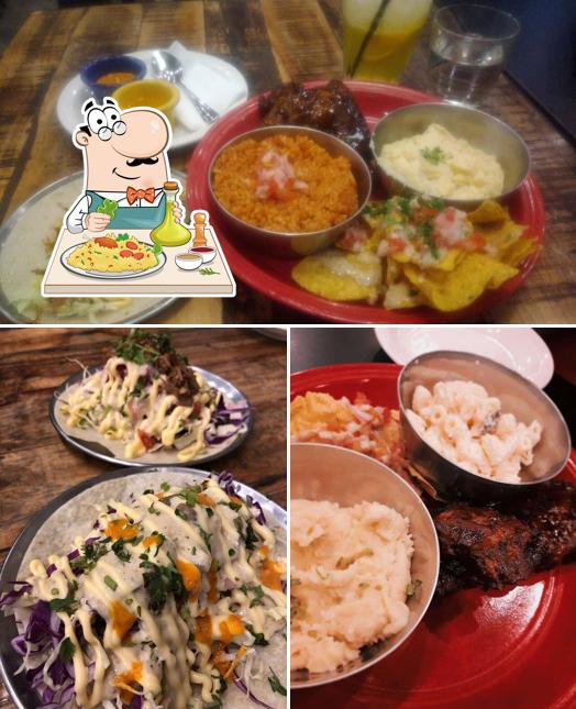 Gringo Chicken Ribs And Friends restaurant, Santa Rosa, 837X+MHJ ...