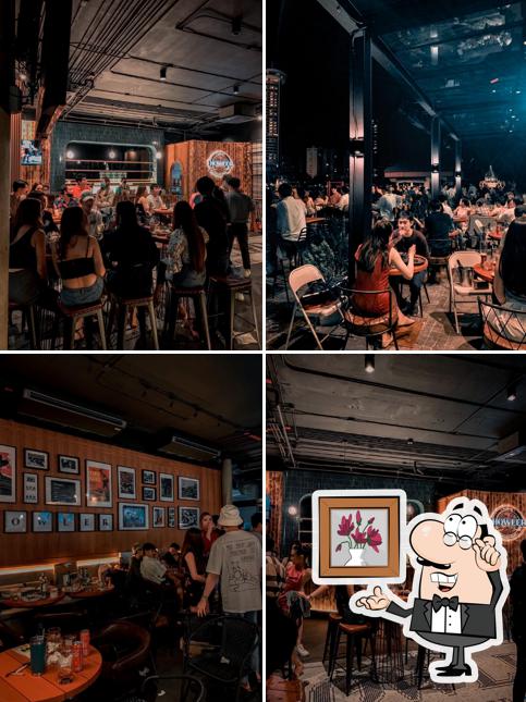 Howler Bar & Grill, Bangkok - Restaurant menu, prices and reviews