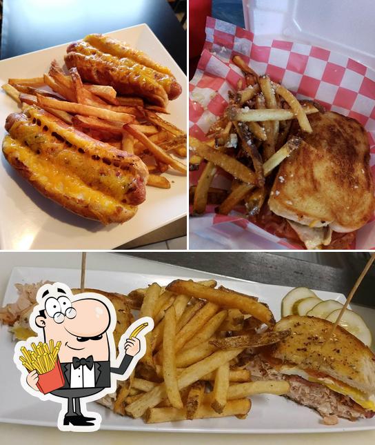 Rounders Lounge, Mentor - Restaurant menu, prices and reviews