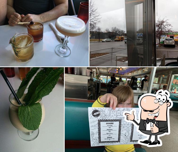 Hi-Lo Diner, 4020 E Lake St in Minneapolis - Restaurant menu and reviews