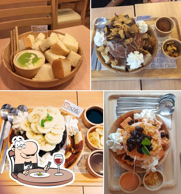 ร้านหน้ายิ้ม Happy Dessert Cafe, Bangkok - Restaurant reviews