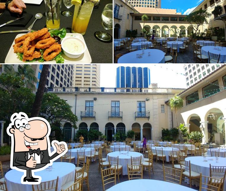 Café Julia Hawaii, Honolulu - Restaurant menu, prices and reviews