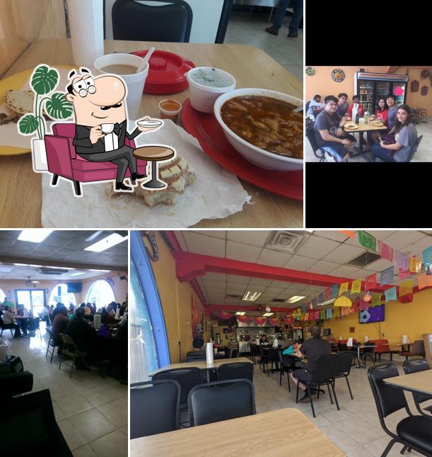 Monchy's, 719 Telephone Rd in Houston - Restaurant menu and reviews