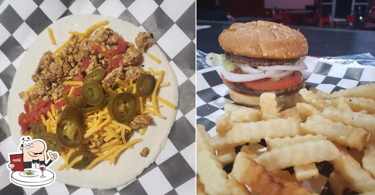 BLACK CROW BAR / RED FOX GRILL in Abilene - Restaurant menu and reviews
