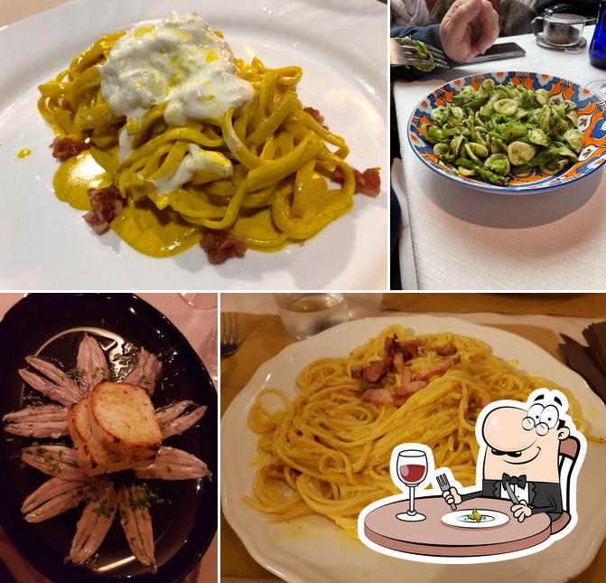La Porta Rossa Milano, Milano - Menu del ristorante, prezzi e recensioni