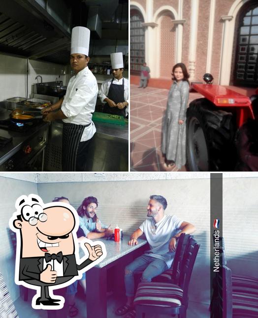 Majha Food Court, Rayya - Restaurant menu, prices and reviews