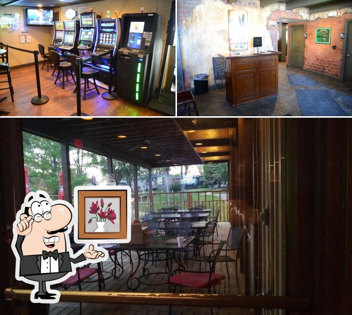 Menu of Mashie's Pub & Eatery, Pekin - reviews and ratings