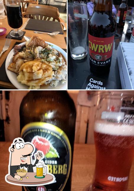 Castle Green Inn, Lampeter - Restaurant menu, prices and reviews