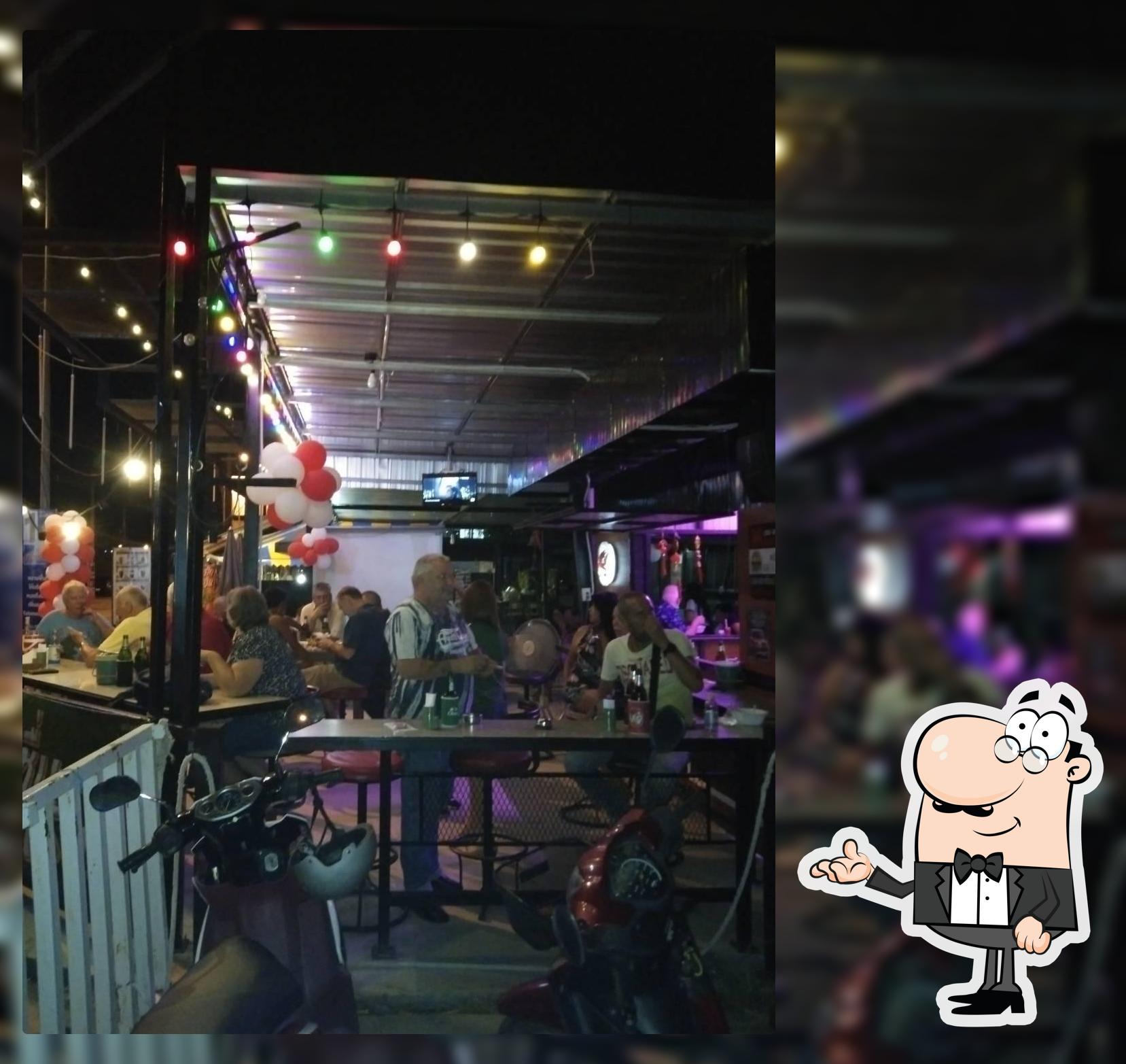 Red Dragon Bar, Pattaya - Restaurant menu, prices and reviews