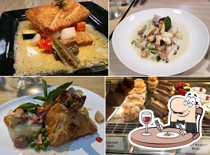 Tiny Pyramid in Honolulu - Restaurant reviews