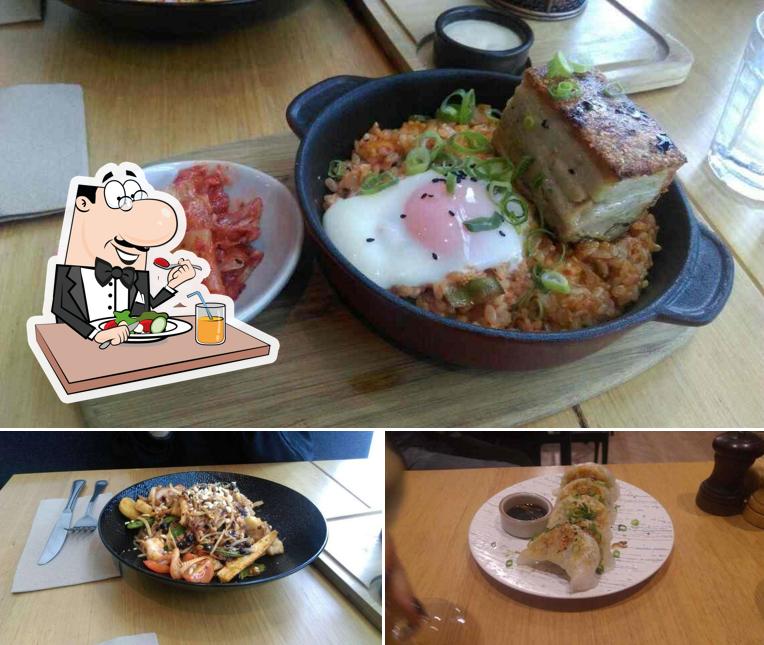 Overture CAFE & RESTAURANT in Hawthorn East - Restaurant menu and reviews