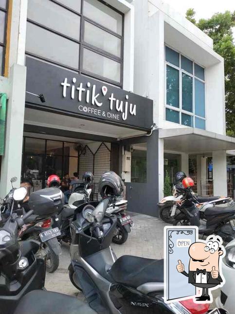 Titik Tuju cafe, South Tangerang - Restaurant menu and reviews