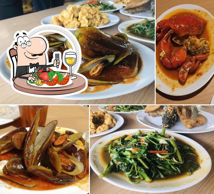 Saung Rawa Lele, Tangerang - Restaurant menu, prices and reviews