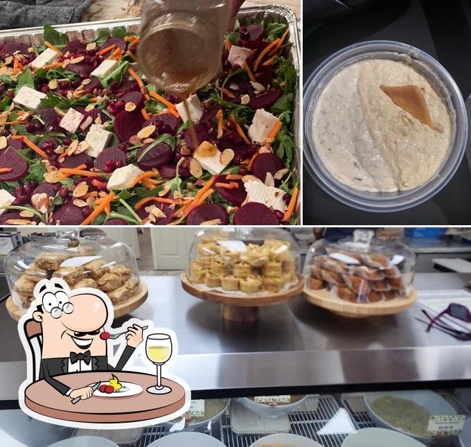 YUMMUS, Solon - Restaurant menu, prices and reviews