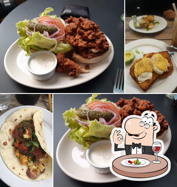 DeVille, Nelson - Restaurant menu, prices and reviews