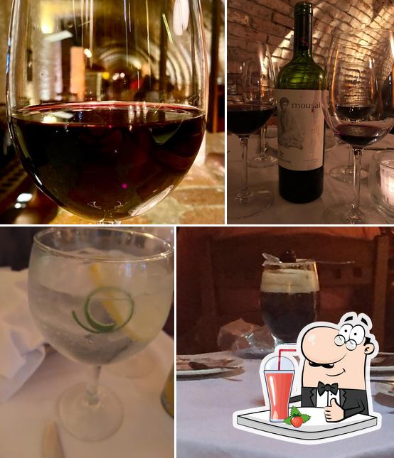 Maralunga Pizza Grill & Bar, Ciudad de México, Av. San Jerónimo 587 ...