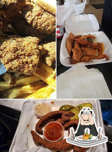 Catfish Connection, 2464 W Kiest Blvd in Dallas - Restaurant menu and ...