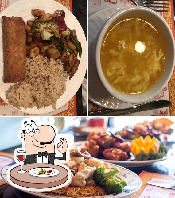 Szechuan Chinese Restaurant & Lounge, 3753 Tamiami Trail E in Naples ...