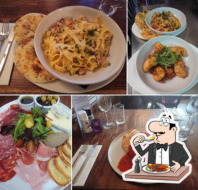 The Kettlebridge Inn, Bar & Italian Restaurant, Freuchie - Restaurant ...