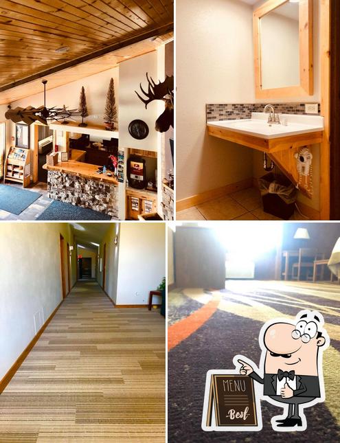 The Round Barn Restaurant, Spring Green - Restaurant menu, prices and ...