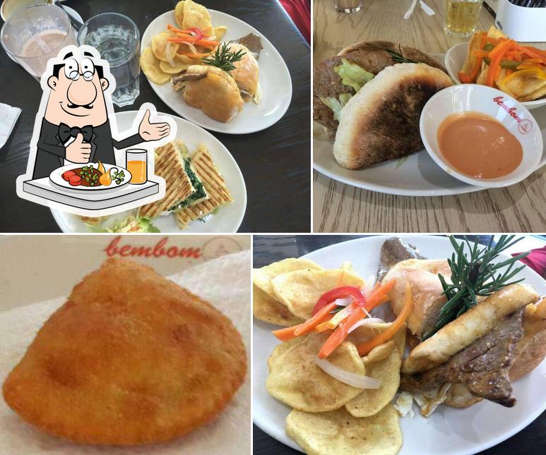 Best restaurants in Bedford Village Shopping Centre Mall - Restaurant Guru