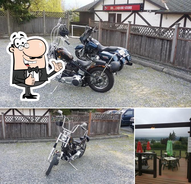 Black Bear Pub Ltd in Nanaimo - Restaurant menu and reviews