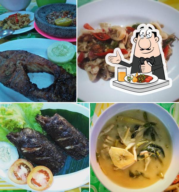 RM. SERUMPUN BAMBU restaurant, Banjarmasin, Gg. Al-Khair No.1 ...