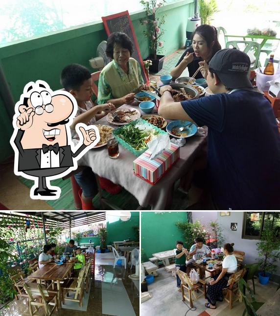 Restaurante ครัวบ้านแพ็ค - ครัวชาคริต, Lum Phuk - Opiniones del restaurante