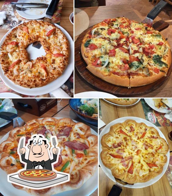 The Pizza Company restaurant, Ho Chi Minh City, 80 Hòa Bình ...