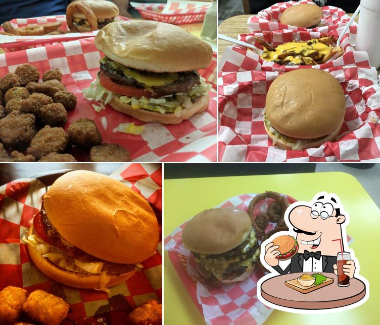 Top 10 restaurants with burgers in Tulsa, february 2026 - Restaurant Guru