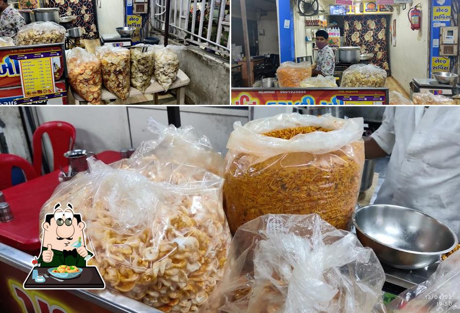 Faradi Food Stall, Ahmedabad - Restaurant menu, prices and reviews