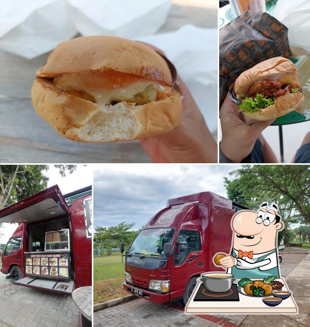 Food Truck Wak Haji Smoke House Citra Garden BMW, Toyomerto - Menú del ...