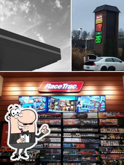 RaceTrac in East Point - Restaurant reviews