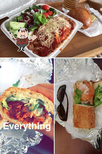 Lunch Box in Oakland - Restaurant menu and reviews
