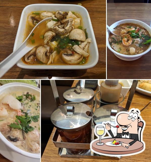 Menu of Greenview Thai, Los Angeles - seafood restaurant reviews and ...
