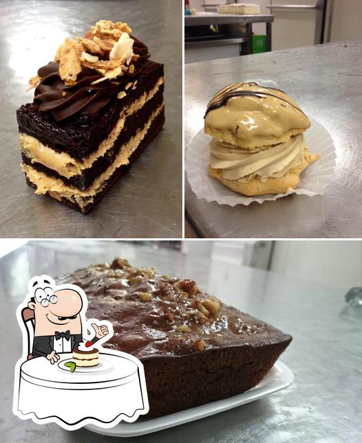 Noosa Outlook Bakery, Tewantin - Restaurant menu, prices and reviews