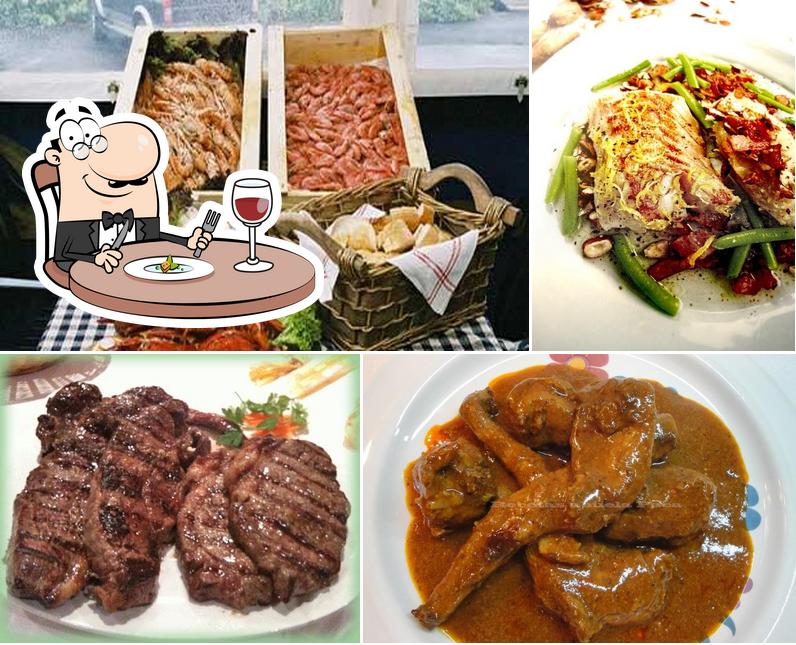 Capitan Cook, San Luis de Sabinillas - Restaurant menu, prices and reviews