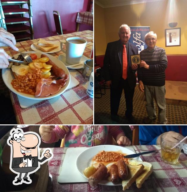 Emlyn Cafe, Tan-y-groes - Restaurant menu, prices and reviews