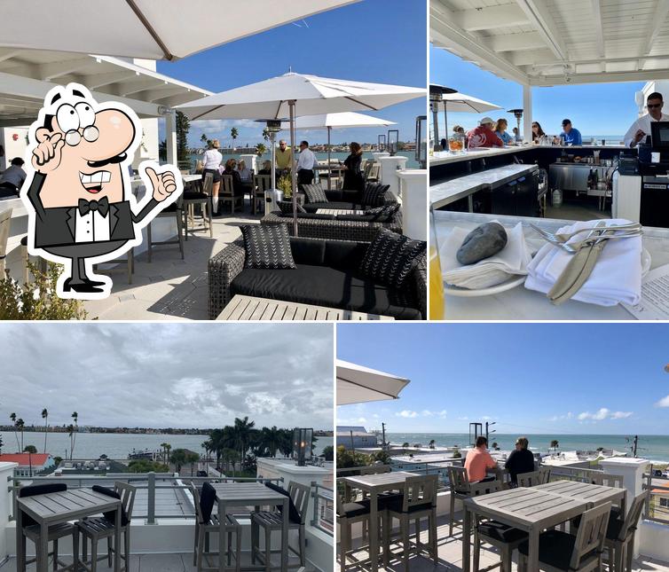 Berkeley Beach Club in Saint Pete Beach - Restaurant reviews
