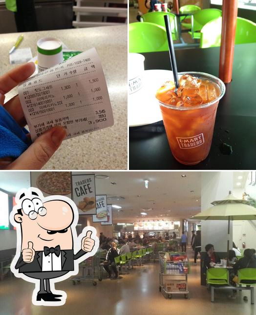 Traders Cafe, Incheon