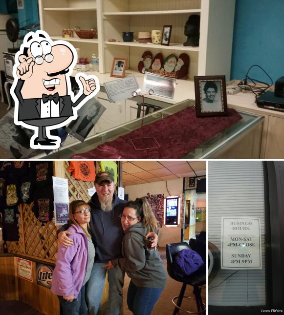 Fallout Bar in Lyons - Restaurant reviews