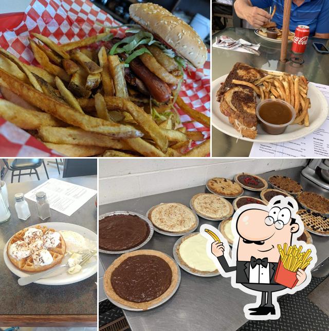 Whistle Stop Cafe, Mirror - Restaurant menu, prices and reviews