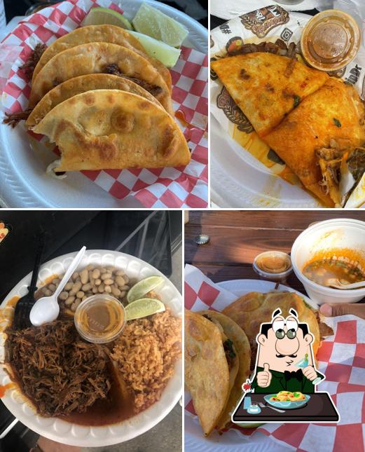 El Taco Rojo Birrieria, 500 S Union Ave in Bakersfield - Restaurant ...